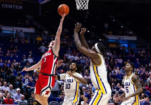 No. 19 Ole Miss Aims to Keep South Carolina Winless in SEC Showdown ...